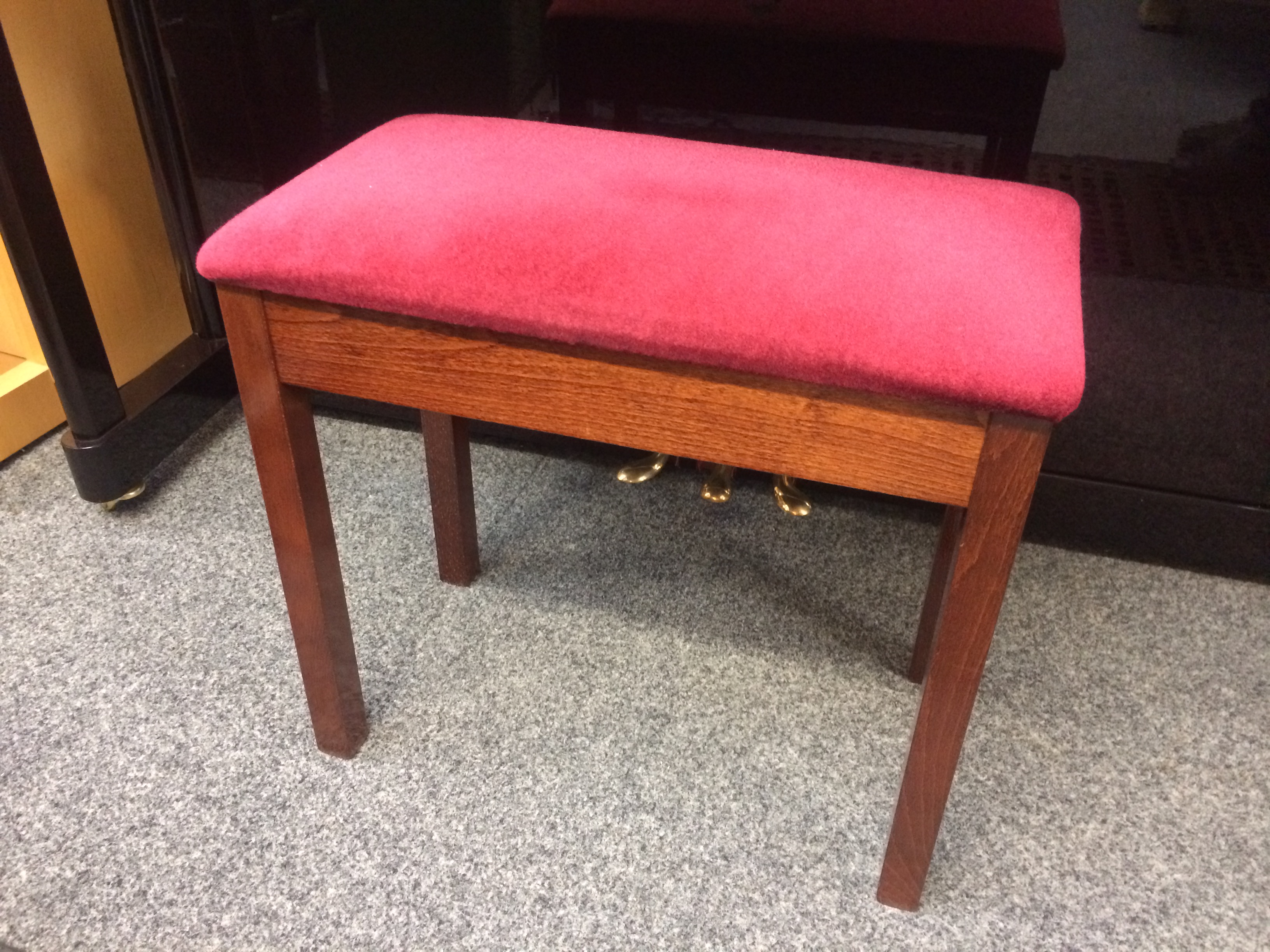 Solo Piano Stool | LSM Pianos | Piano Sales UK